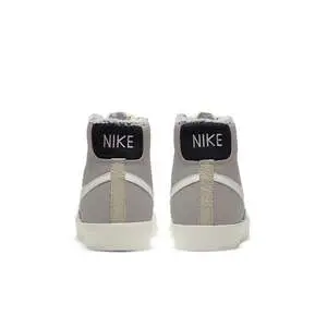 Nike Blazer Mid 'hike