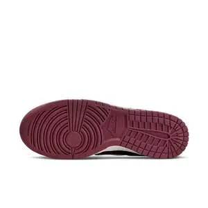 Nike Dunk Low "dark Beetroot" Sneakers - White/red