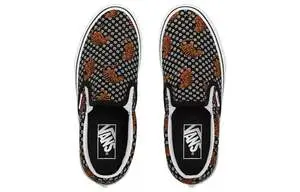 VANS Classic Slip-on Sneakers - Black/white/yellow