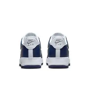 Nike Force 1 '07 Lv8 Low Top Sneakers