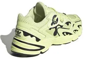 Adidas Astir "paint Drip" Sneakers - Yellow