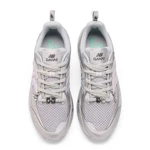 NEW BALANCE X Ganni Fresh Foam Trainer - Silver Metallic/grey/pink