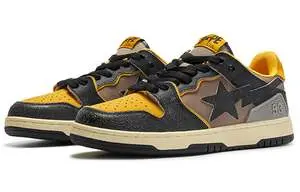 A BATHING APE Sk8 Sta Sneakers - Yellow/black