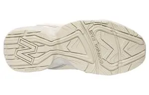 NEW BALANCE 452 Retro Sneakers - Beige