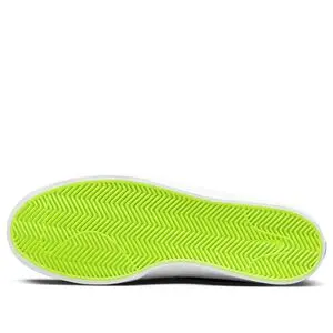 Nike Shane Gorge Lace-up Sneakers - Green