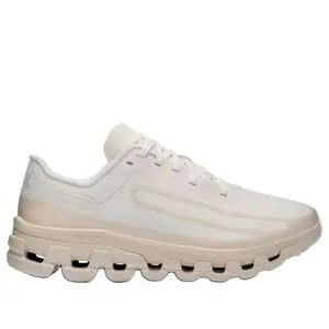 On Cloudflow 4 Ikon Athletic Shoes - White/moon