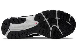 NEW BALANCE 2002r Athletic Sneakers - Black