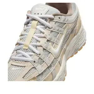Nike P-6000 "beige Grey" Sneakers - Beige/grey