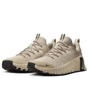 Nike Free Metcon Sneakers - Light Brown/black
