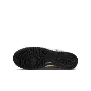 Nike Dunk Scrap Mighty Swooshers Low Top Sneakers - Black/white/grey