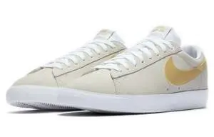 Nike Blazer Sb Low Sneakers - Tan