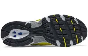 NEW BALANCE 530v2 Retro Sneakers - Yellow
