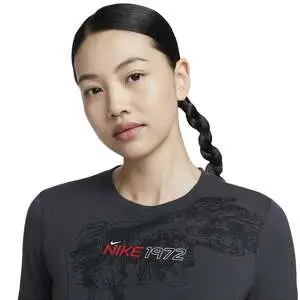 Nike Slim Crop T-shirt