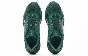 Asics Gel-kahana Tr V4 Sneakers - Green/black