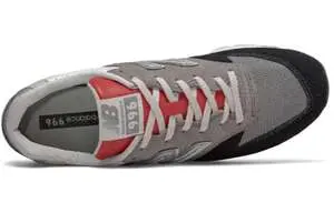 NEW BALANCE 996 V2 Sneakers - Grey