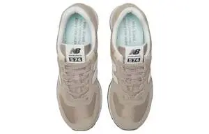 NEW BALANCE 574 Low Top Sneakers - Cream/brown
