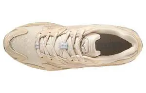 Mizuno Wave Rider 10 Low Top Sneakers - Khaki