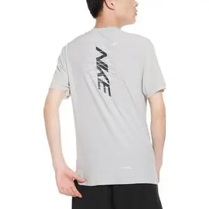 Nike Dri-fit Breathe Rise 365 Hb Gx Short Sleeve Shirt - Grey/multi-color