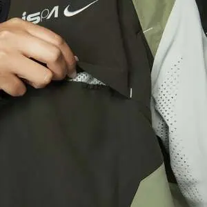 Nike Ispa Jacket Asia Sizing 'sequoia Alligator Light Silver