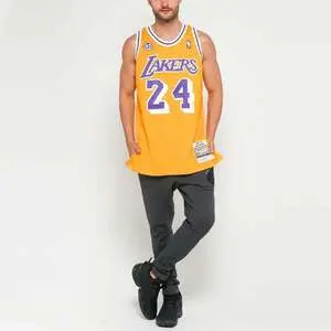 Mitchell & Ness Nba Los Angeles Lakers Kobe Bryant 24 Authentic Jersey - Yellow