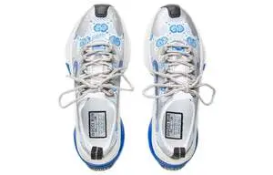 Gucci Run Sneaker - White/blue