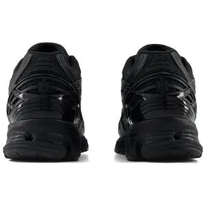 NEW BALANCE 1906u Sneakers - Black