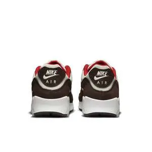 Nike Max 90 'social Fc' Low Top Sneakers - Cream/brown