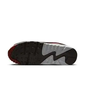 Nike Max 90 'social Fc' Low Top Sneakers - Cream/brown