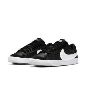Nike Blazer Low '77 Jumbo Sneakers