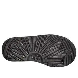 UGG Classic Slip-on Slipper