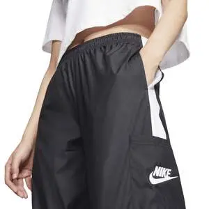 Nike Woven Pants