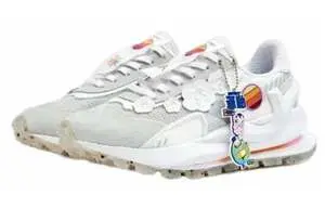 LI-NING Eternal X Persue Sneakers