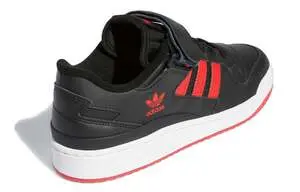 Adidas Forum Low Sneakers