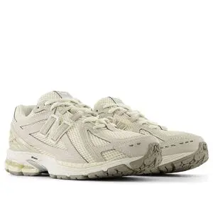 NEW BALANCE 1906r Lace-up Sneakers - Cream