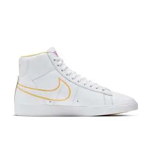 Nike Blazer Mid Top Sneakers