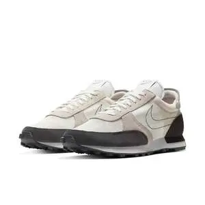 Nike Daybreak-type Sneakers - White/pink