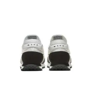 Nike Daybreak-type Sneakers - White/pink