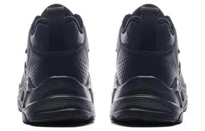 LI-NING Defender