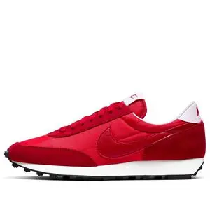 Nike Daybreak Sneakers - Red