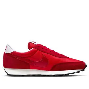 Nike Daybreak Sneakers - Red