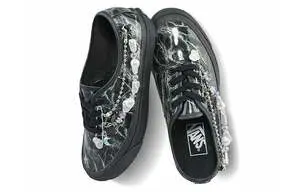 VANS Style 44" Casual Skateboarding Sneakers