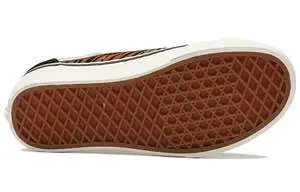 VANS Style 36 Decon Sf "tiger Stripe" Lace Up Sneakers - Black/brown