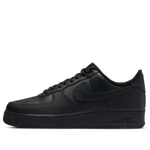 Nike Force 1 '07 Triple Low Top Sneakers