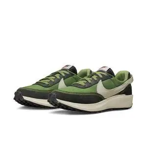 Nike Waffle Debut "alligator" Low Top Lace-up Sneakers - Blackgreen