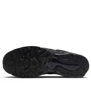 Nike Kukini "triple " Sneakers - Black