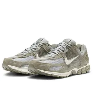 Nike Zoom Vomero Sneakers - Dark Stucco/phantom/light Smoke Grey