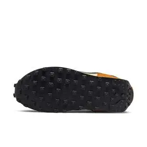 Nike Daybreak Se Low Top Sneakers - /gray/orange