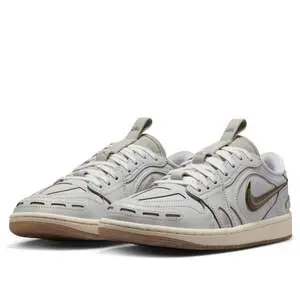 JORDAN 1 Low Method Of Make V3 Sneakers