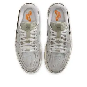 JORDAN 1 Low Method Of Make V3 Sneakers
