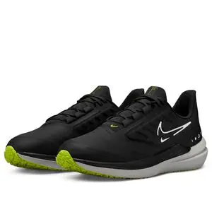 Nike Zoom Winflo Shield